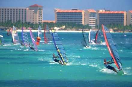 Aruba in August: Weather, Tourism and Events